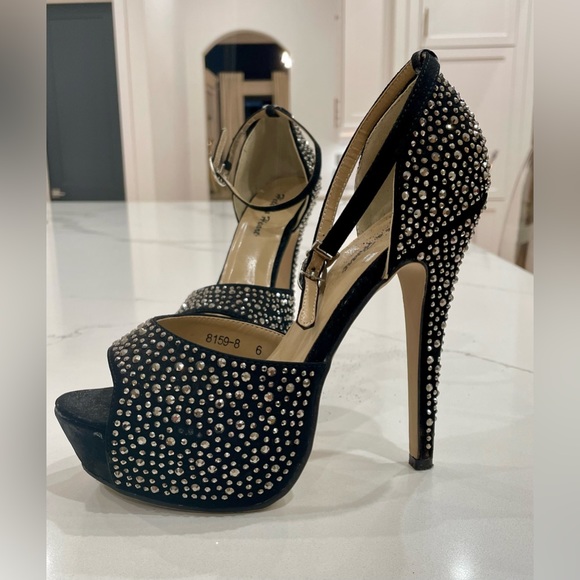 Shoes | Helens Heart Black Sparkle Heel | Poshmark